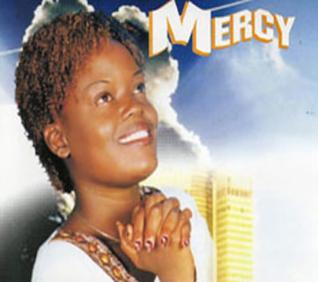 Gospel singer Mercy Mutsvene praises Mugabe – Nehanda Radio