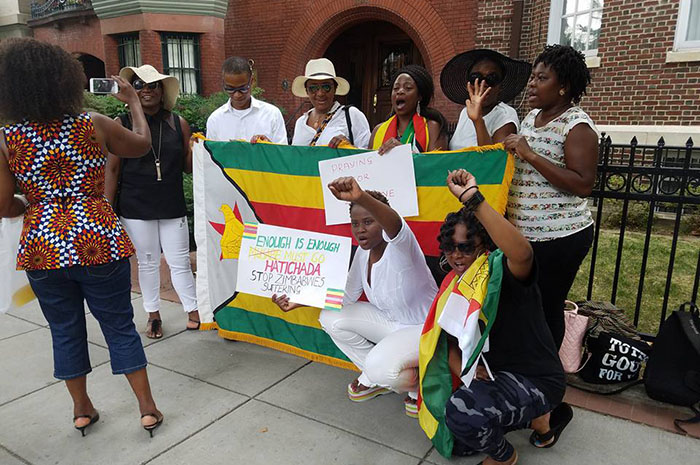 Zimbabweans protest in the USA, urge Mugabe to go – Nehanda Radio