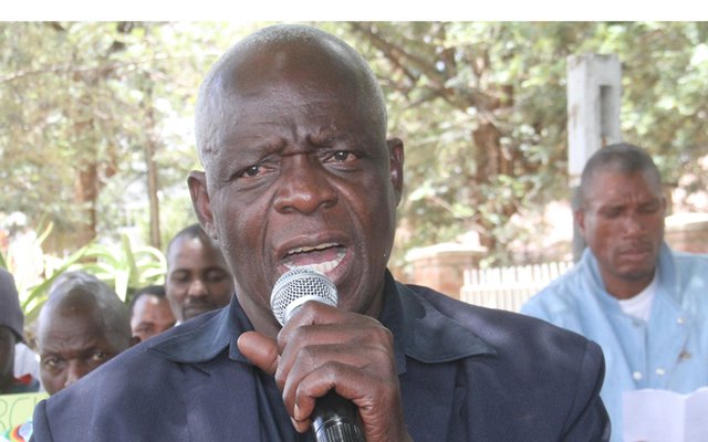 George Mlala on the run "over rice" – Nehanda Radio