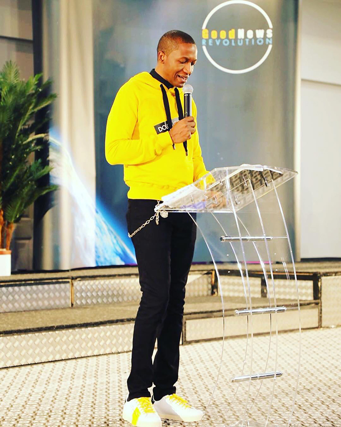 Uebert Angel and wife setting new fashion trend for Sunday services ...