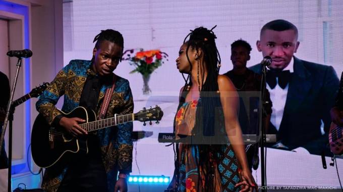 Mbeu fires backing vocalist – Nehanda Radio