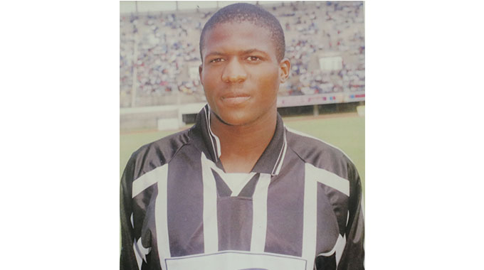 Richard Choruma buried – Nehanda Radio