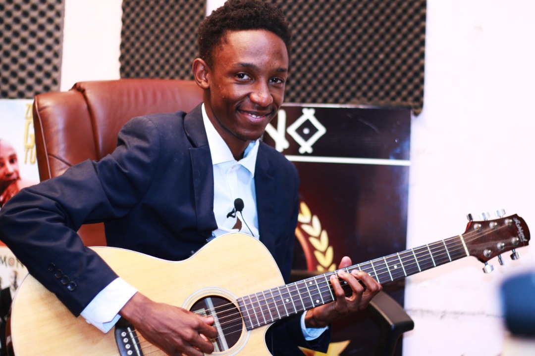 Taka Mukundu embellishing the melody – Nehanda Radio