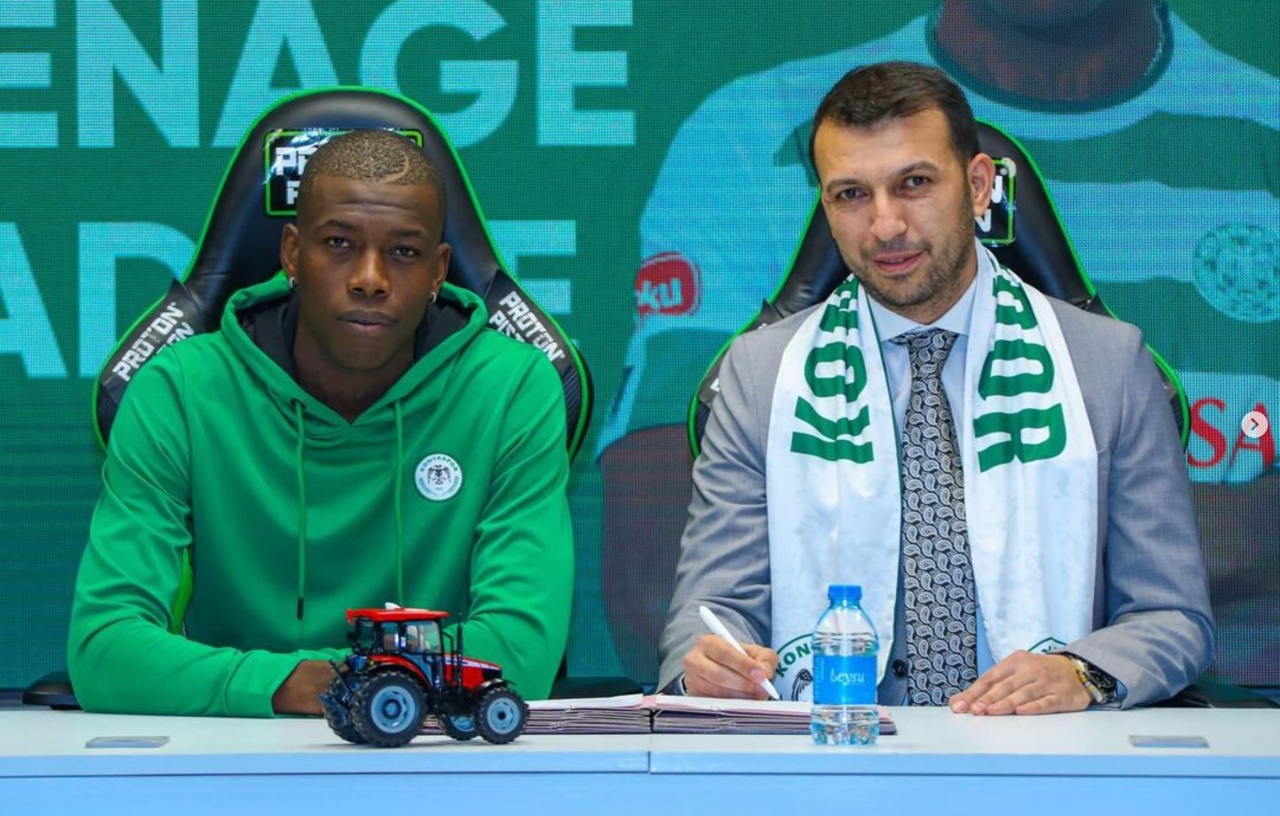PICS: Turkish club Konyaspor unveil Zimbabwe defender Teenage Hadebe ...