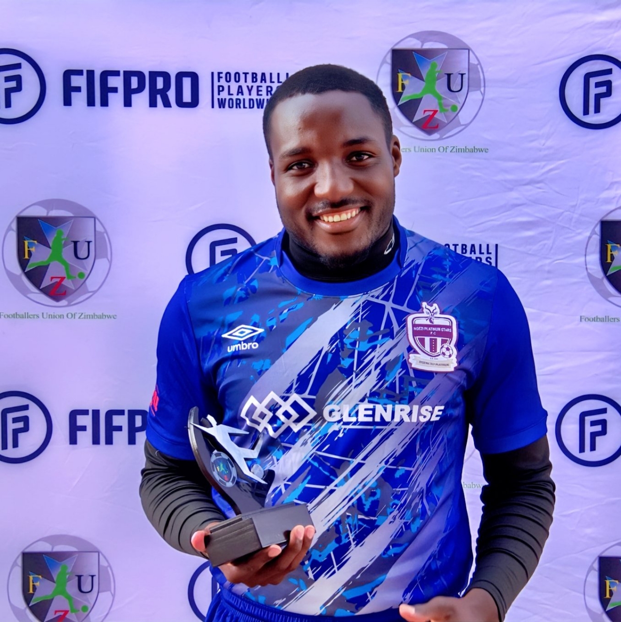 Chirinda beats Billiat, Manondo to scoop FUZ Player of the Month award ...