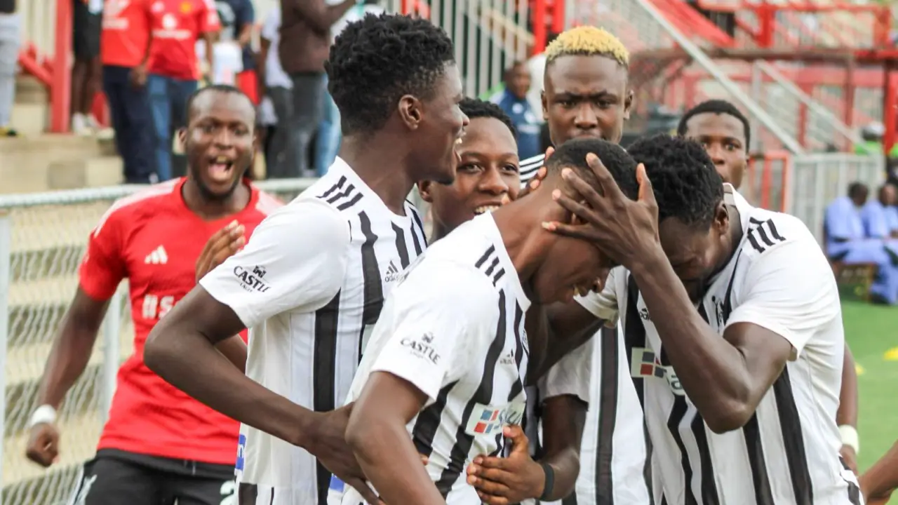 Highlanders thrash Kwekwe United 4-0 in Barbourfields Stadium's ...