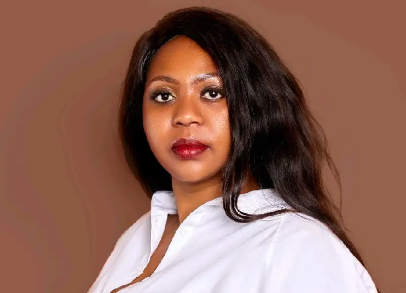 CEO swindled US$100 000 by healer who claimed her money needed ...