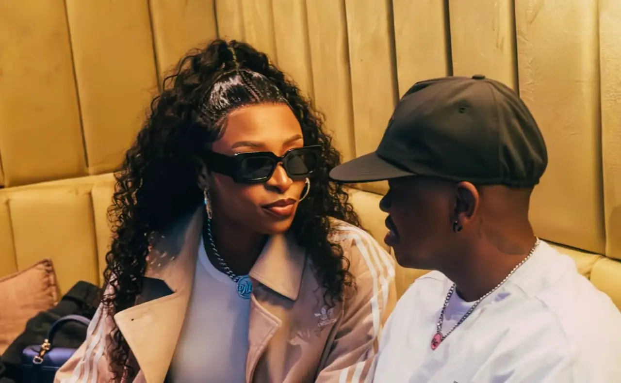 Murdah Bongz accused of cheating on DJ Zinhle with a 22-year-old varsity girl – Nehanda Radio